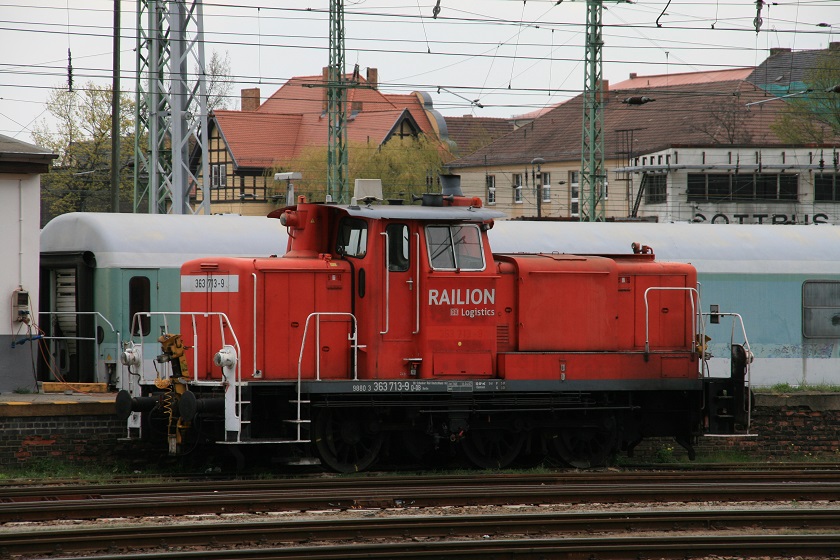 363 713-9 der Deutschen Bahn auf www.fr-strab.de --- www.nahverkehr-in ...